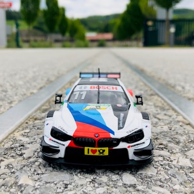 Carrera BMW M4 DTM ´M.Wittmann, No.11´ - Elkjøp