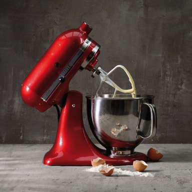 KitchenAid Artisan kjøkkenmaskin 5KSM150PSEER (rød) - Elkjøp